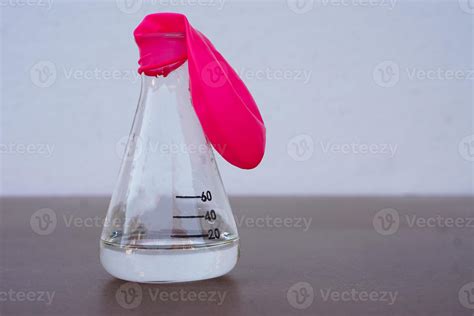Baking Soda And Vinegar Balloon Flask