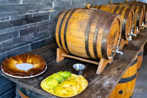 En La Fabrica Están Los Barriles Con Tequila Para Ser Probados • Wall Stickers Processed