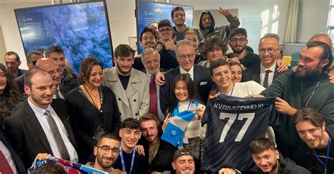 Ricerca E Sport Gemellaggio Napoli Georgia Nel Segno Di Kvara