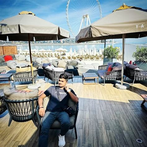 Mohammad Waleed Siddiqui Mohammadwaleeds • Threads Say More