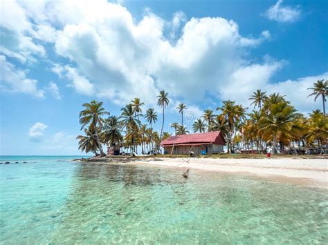 Islas San Blas En La Playa Tropical De Panama Imagen De Archivo