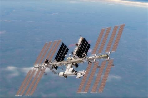 Новая Российская орбитальная станция будет использовать роботов и ...
