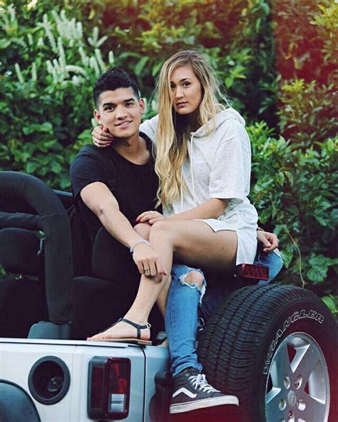 Aee Goalsss Cutest Couple Ever Best Couple Laurdiy And Alex