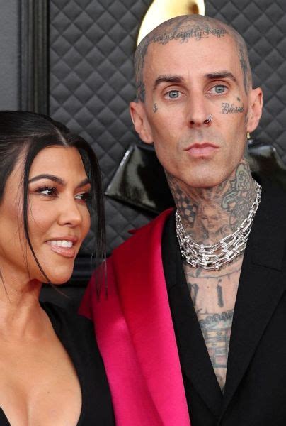 La Boda De Kourtney Kardashian Y Travis Barker Se Vuelve Viral Por Un
