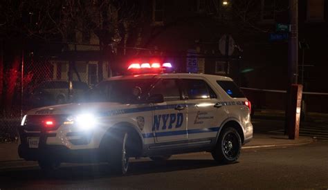 Nypd Off Duty Traffic Agent Charged With Dwi