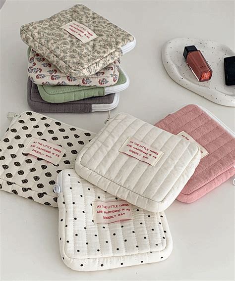 11할인 스퀘어 납작 퀼팅 파우치 8color 에이블리