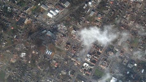 Passagem De Tornado Nos Eua Deixa Danos Extremos Veja Fotos De