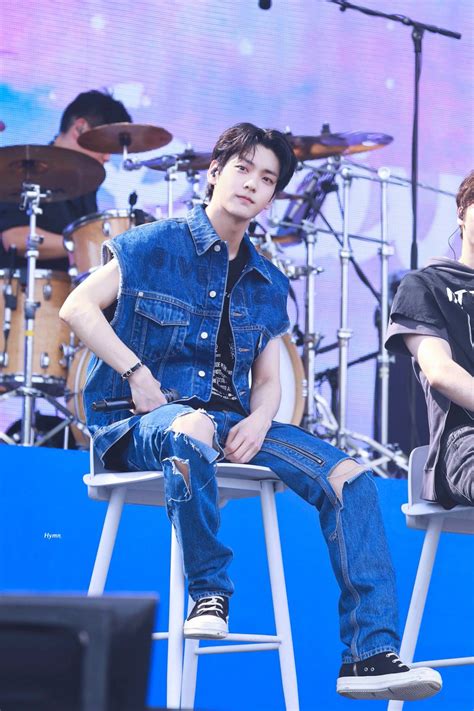 『𝙃𝙮𝙢𝙣』 On Twitter 230611 학교 밴드 이번에 들어온 보컬은 설레게 하네 수빈 Soobin スビン