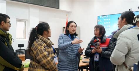 钟雪琴调研督导五经普入户登记工作腾讯新闻