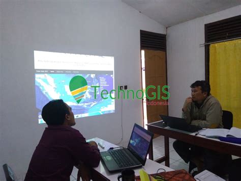 Pelatihan Webgis Dinas Tata Ruang Serang Technogis Indonesia