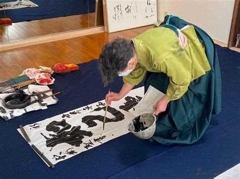 Jp Ua 1月26日、日本・ウクライナ外交関係樹立30周年記念にあたって、和プロジェクトtaishiとの協力で在日ウクライナ大使館にて両国親善と平和の書道パフォーマンスが開催されました