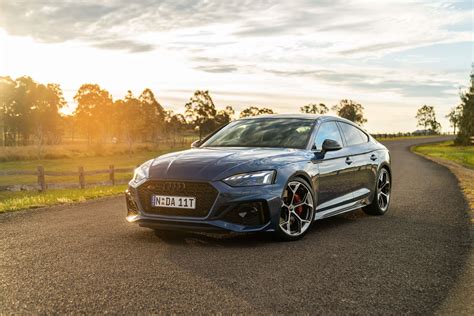 Audi Rs3 Vs Audi Rs5 Comparison Carexpert