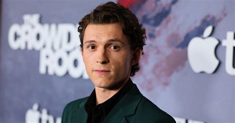 Tom Holland Says Hes Taking A Year Break From Acting Ps Celebrity