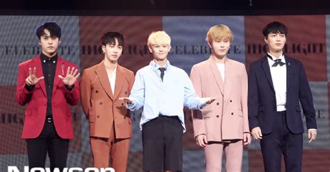 주사위는 던져졌다 하이라이트가 기념하는 8주년종합