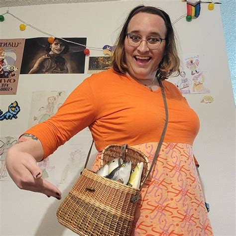 Large Wicker Backpack Leather Straps Market Basket Foraging Shoulder