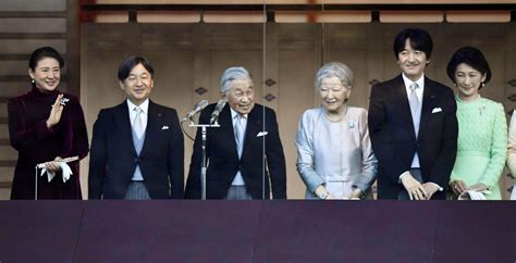新年参賀に平成最多15万人 陛下「多くの人々にとり良い年に」 産経ニュース