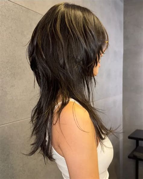 Best Layered Haircuts 25 Stunning Styles For Long Medium And Short Hair