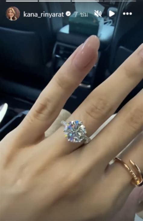 คะน้า ริญญารัตน์ นางร้ายช่อง7 ประกาศโสดฟ้าแลบ หลังถูกแฟนหนุ่มขอแต่งงานได้เพียง 4 วัน