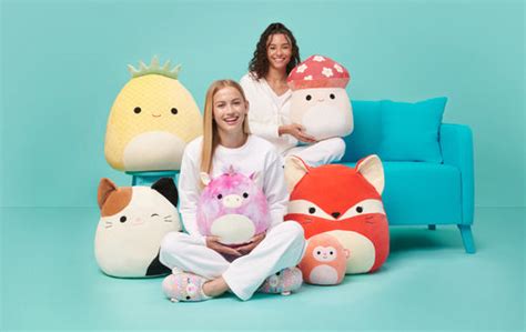 Squishmallows 12 Benny The Bigfoot With Scarf Jazwares
