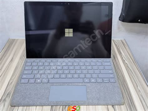Microsoft Surface Pro Esocity