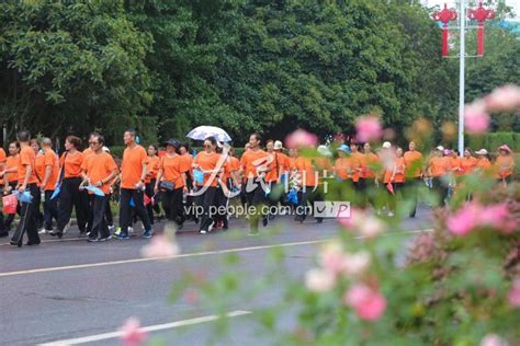 湖北宜城全民健身日 千人健步走 人民图片网
