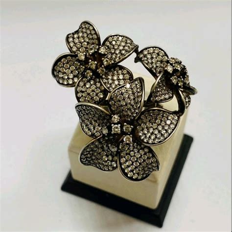 Срібна каблучка — ціна 2500 грн у каталозі Кільця і персні Купити