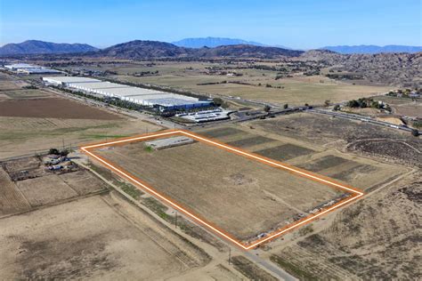 Eucalyptus Moreno Valley Ca Lake Creek Industrial Llc