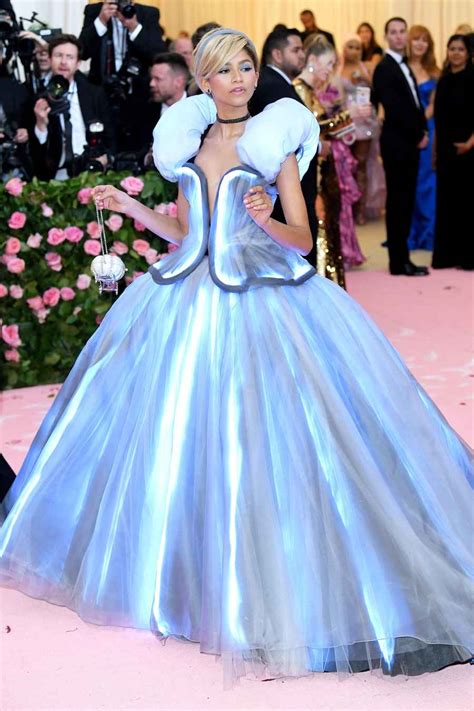 Zendayas Met Gala Looks Every Outfit Shes Worn Since 2015 Debut Us