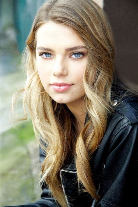 Indiana Evans R Celebs