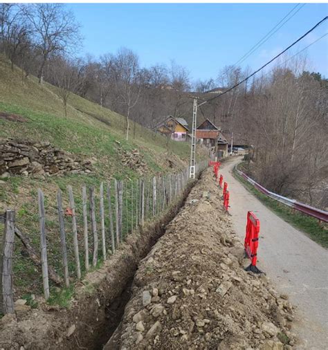N Numai Dou Luni Au Fost Introdu I Peste De Km De Conduct De Gaze Pe Valea Sl Nicului