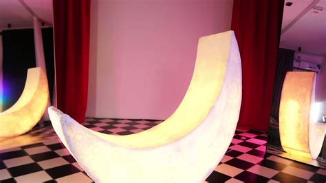 Pretty And Sexy Young Woman With Perfect Body Dancing Eporner