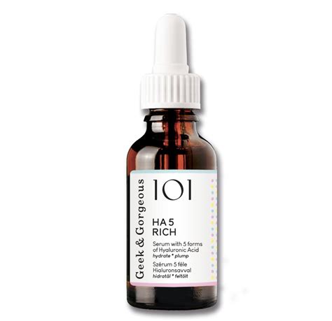Best Affordable Natural Hydrating Serums For Quenching Parched Skin