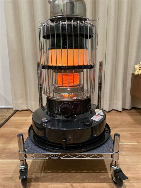 トヨトミ 電子点火式 対流形 石油ストーブ 乾電池式 Kr 47a ブラック Toyotomiを使ったクチコミ「去年から欲しかった