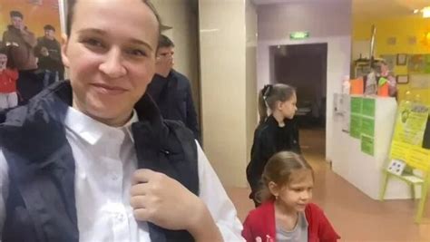 Отмечаем окончание учебного года Смотреть онлайн в поиске Яндекса по Видео