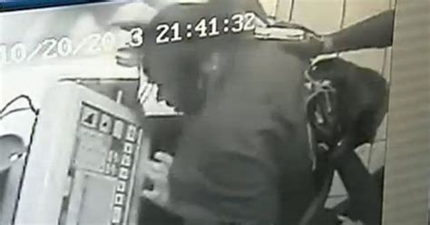 Armed Robber Wearing Spandex Body Suit Attacks Subway Worker Daily Star