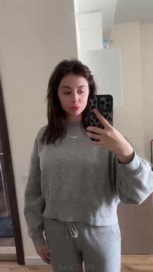 Isabella Lopez Pussy Squirting Everywhere Can You Handle It 🤤