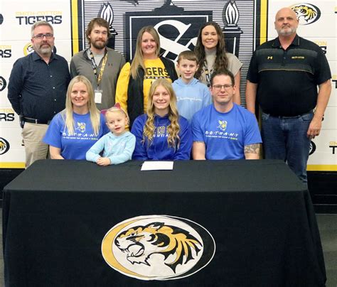 S Cs Hammer To Play Softball At Bethany College