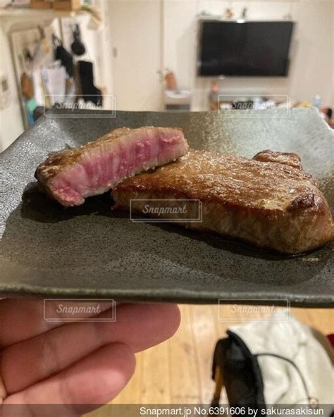 ステーキ焼いてみたの写真・画像素材 Snapmart（スナップマート）
