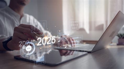 사업가들은 2025년 목표 달성을 위한 마케팅 전략을 계획합니다 비즈니스 개발 아이디어 전략 및 성공을 위한 계획 2025년에