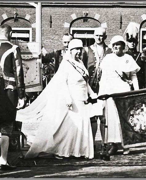 Pin Op Queen Wilhelmina