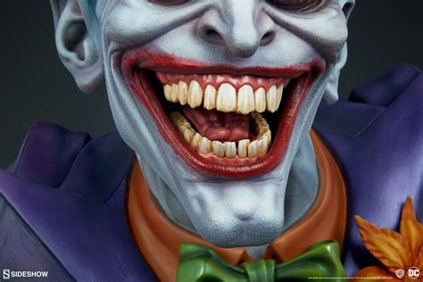 Dc Comics The Joker Life Size Bust By Sideshow The Toyark News