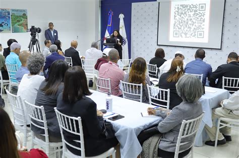 Ministerio De Medio Ambiente Realiza Primer Encuentro Nacional De