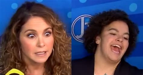 Su cara lo dijo todo así reaccionó la hija de Lucero sobre posible reconciliación de sus papás