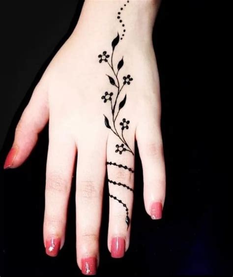 رسومات حنة سهلة للمبتدئين تعرفي على أفضل الرسومات البسيطة أدواتك