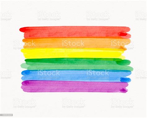 Lgbt 프라이드 월 수채화 텍스처 컨셉 레인보우 플래그 브러시 스타일은 흰색 배경에 격리됩니다 Lgbtqia 문화에 대한 스톡