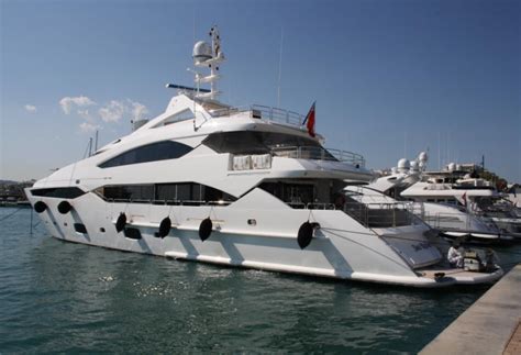 Motor Yacht Sea Raider V Sunseeker Yacht Harbour