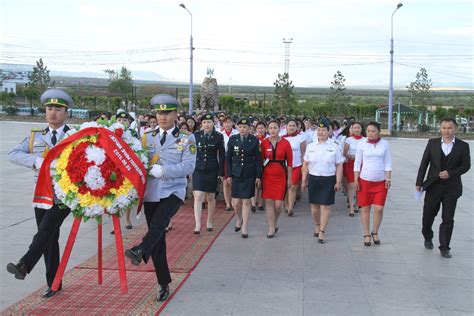 Хилчин эмэгтэйчүүд чууллаа