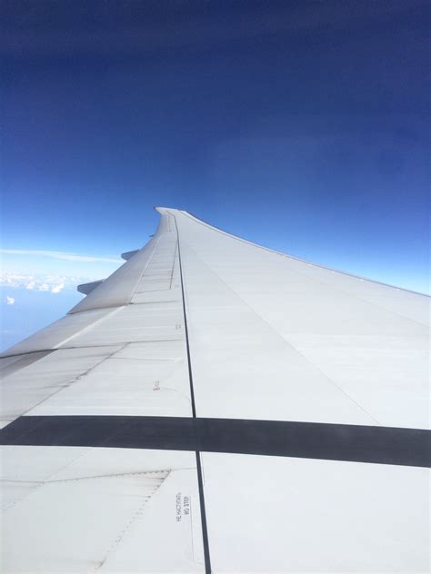 무료 이미지 수평선 산 구름 하늘 햇빛 바람 공항 비행기 평면 항공기 푸른 신장 모양 지구의 분위기 2448x3264 894063 무료