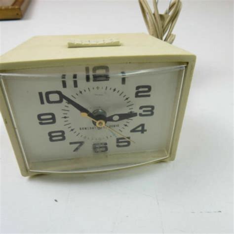 Vintage General Electric Ge Dial Electric Alarm Clock Mcm Etsy