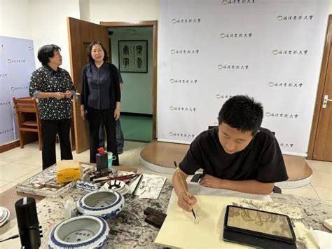 【工作聚焦】海淀老龄大学校长毕淑琴出席 开学第一课”暨老校长老教师走访慰问活动张芝田梁彩萍问候